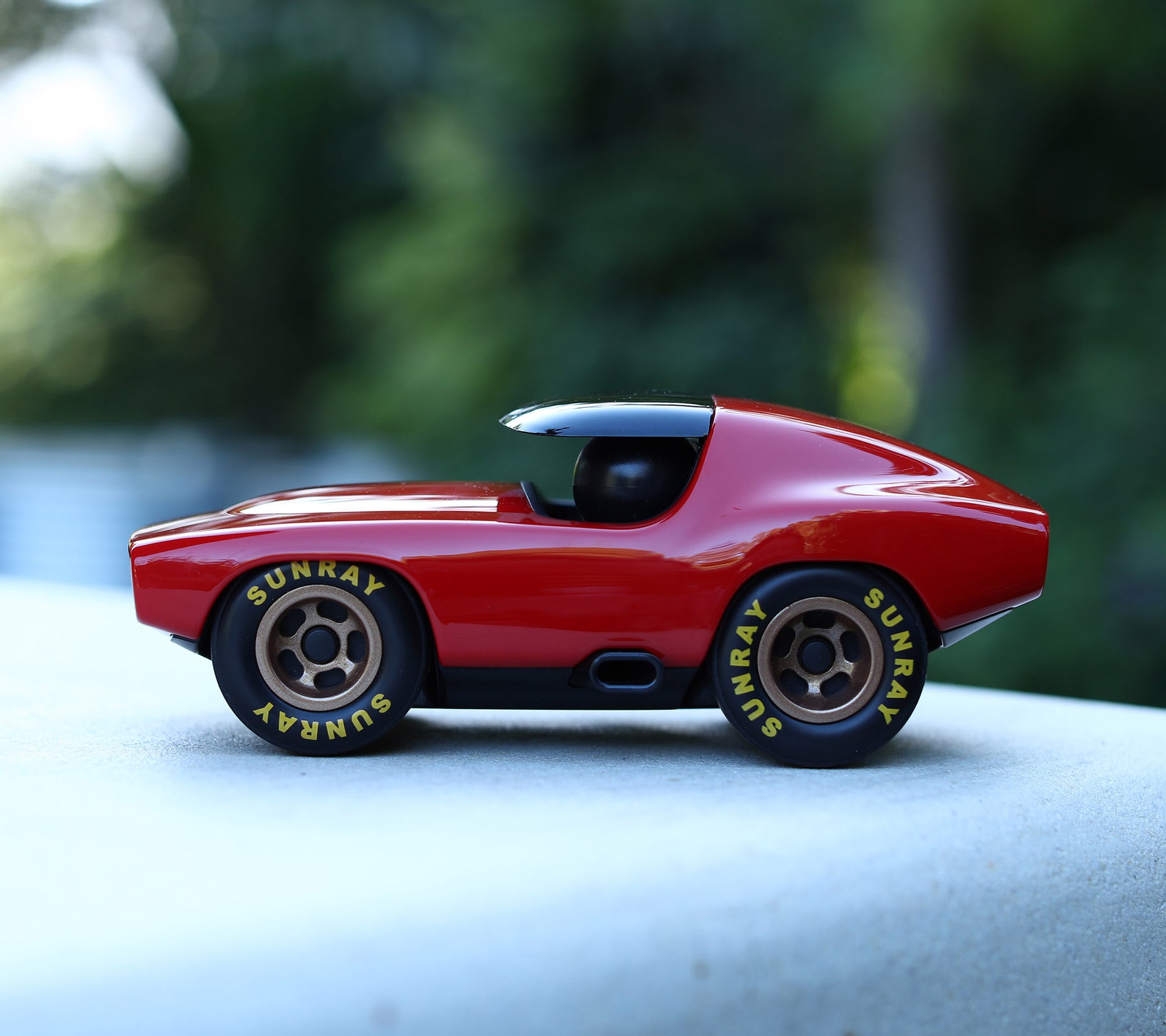 PL VF502 Leadbelly Vincent - Red Muscle Car – Playforever Official UK Shop